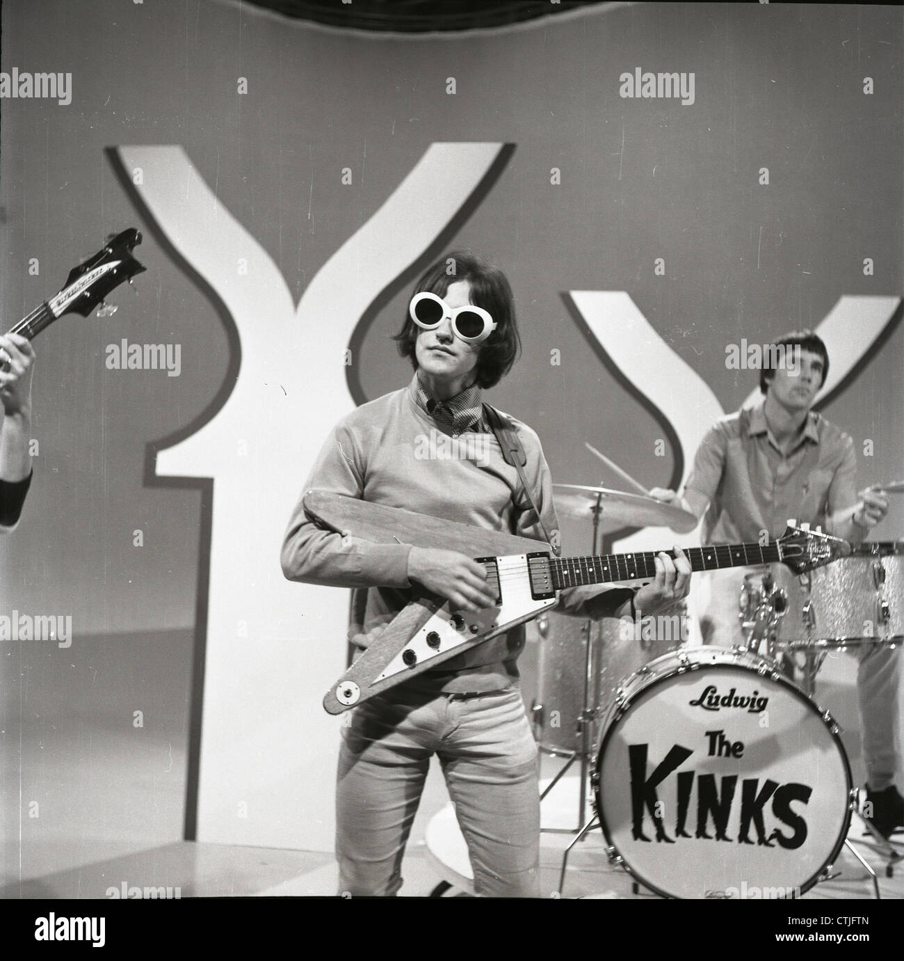 The kinks hi-res stock photography and images - Alamy