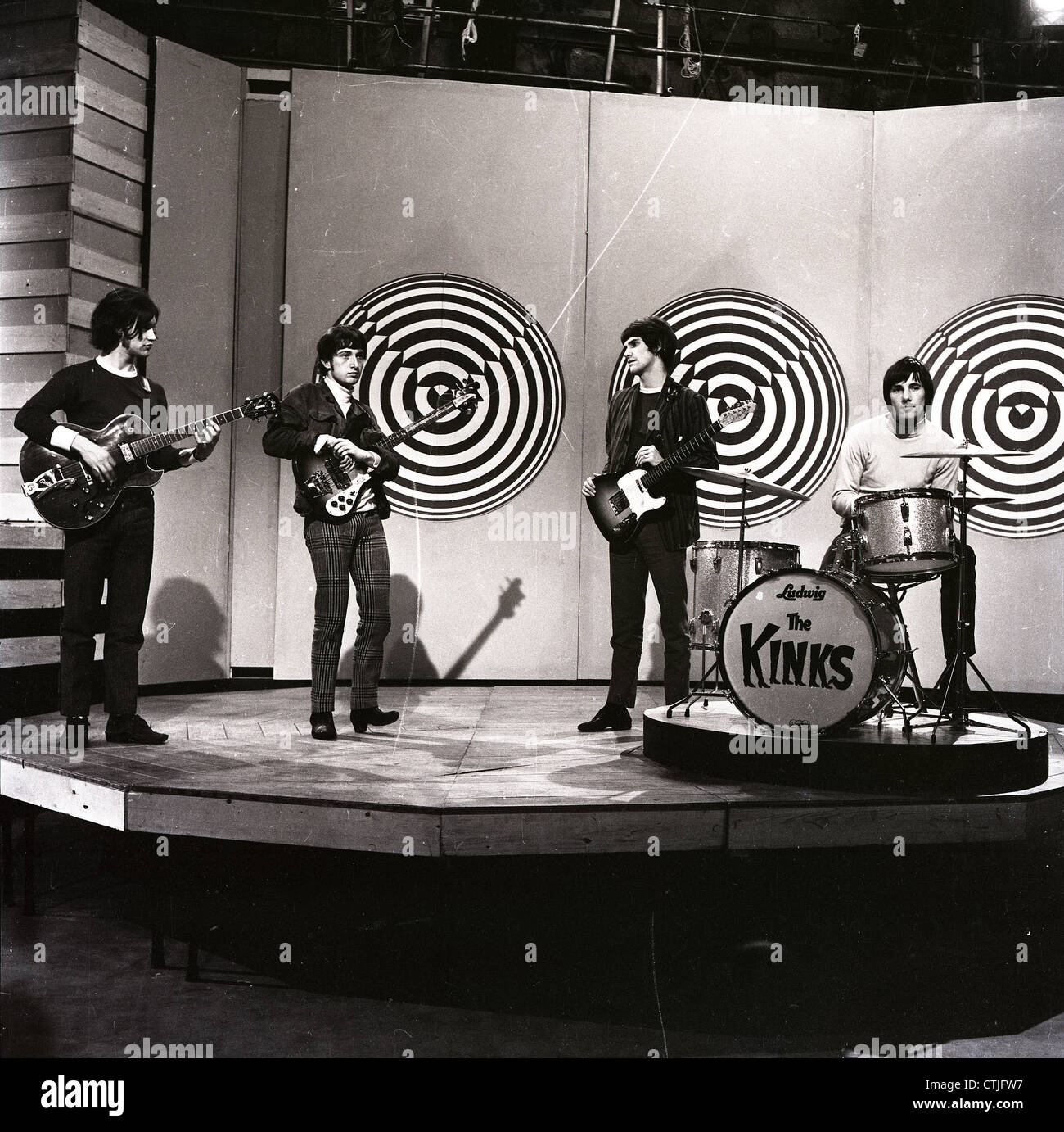 The kinks hi-res stock photography and images - Alamy