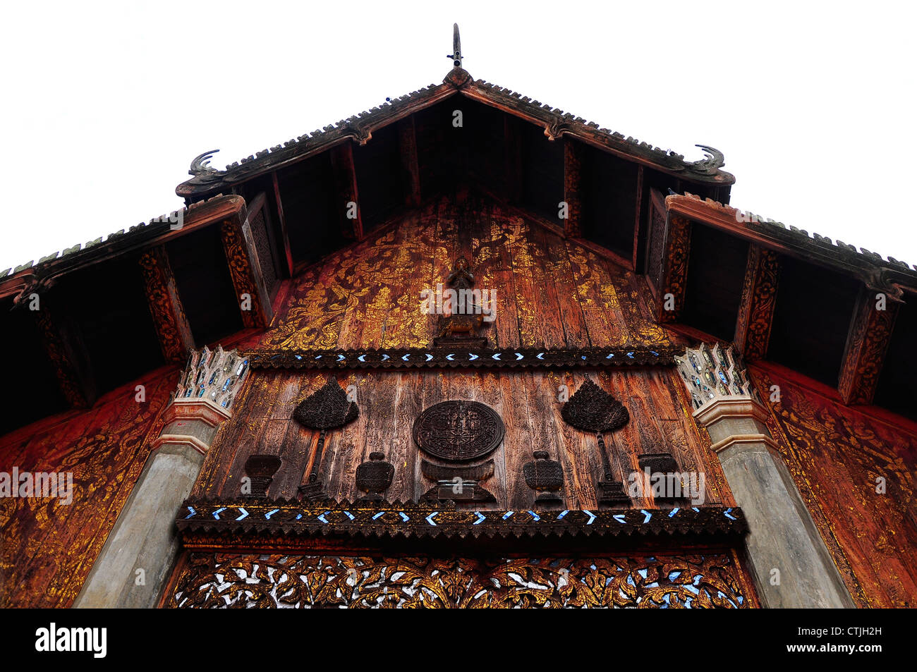 Gable roof hi-res stock photography and images - Alamy
