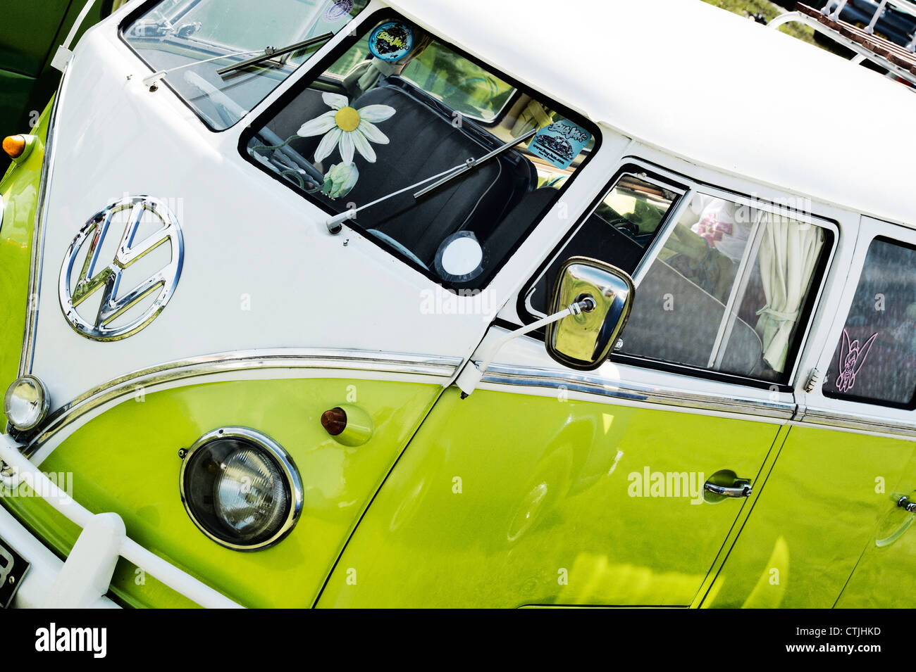 VW Split Screen Volkswagen camper van Stock Photo - Alamy
