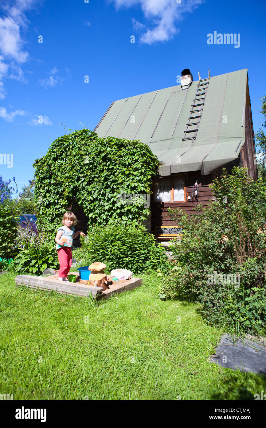 Dacha season russia hi-res stock photography and images - Alamy