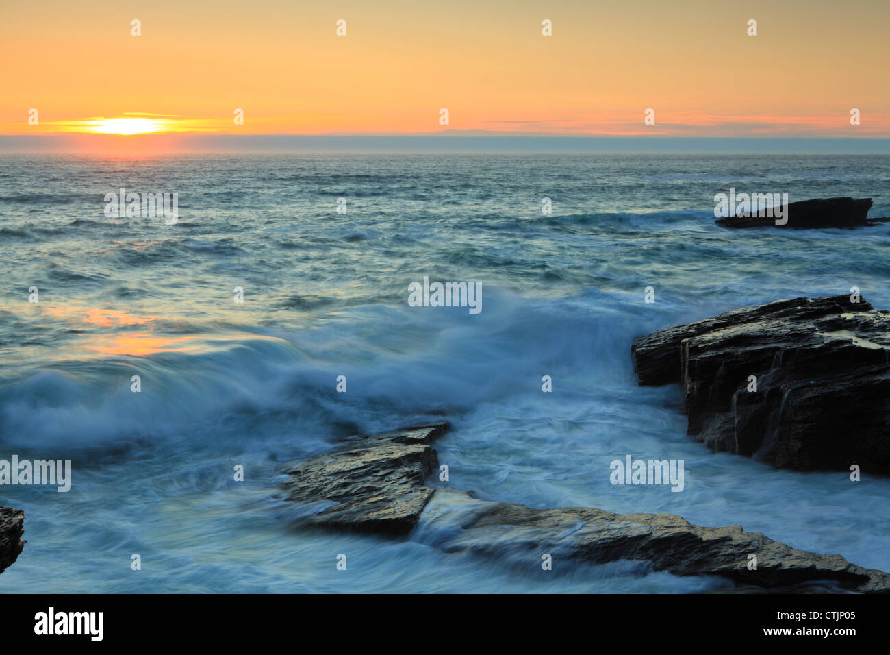 Trebarwith Strand, summer sunset, North Cornwall, England, UK Stock ...