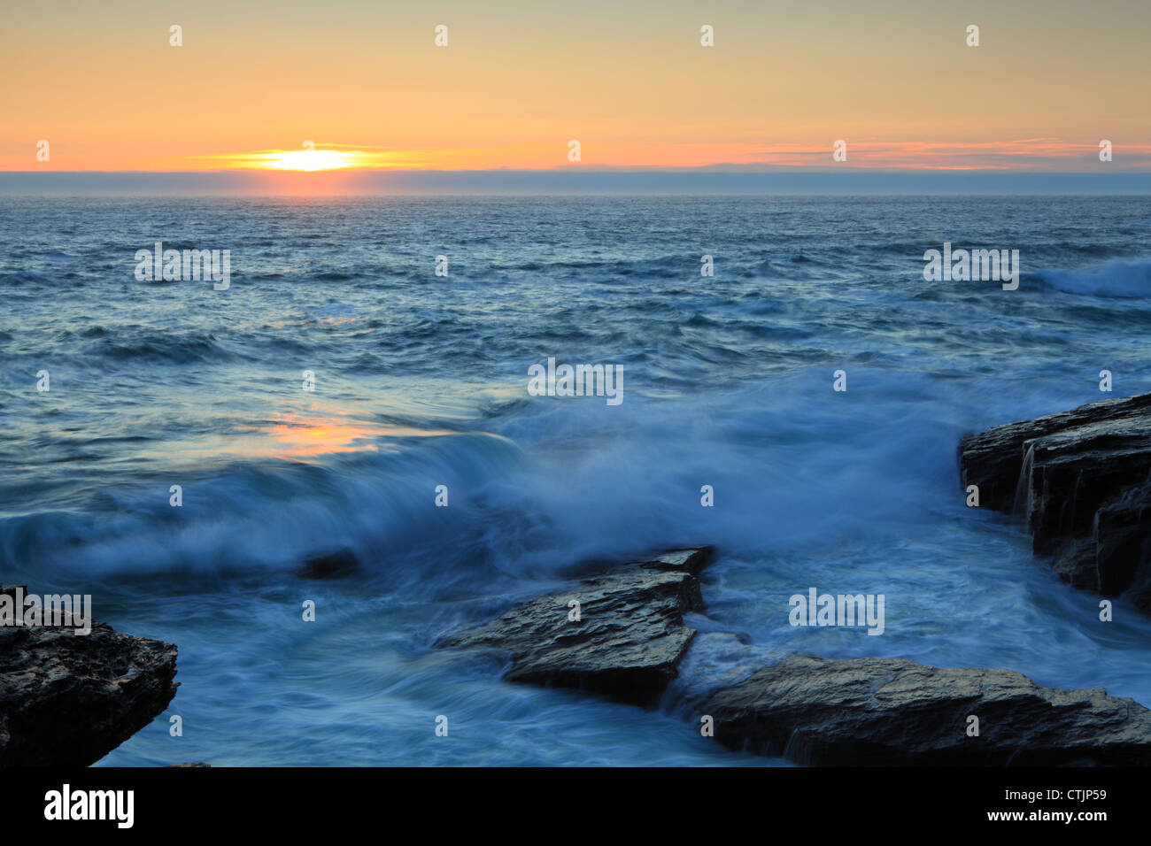 Trebarwith Strand, summer sunset, North Cornwall, England, UK Stock ...