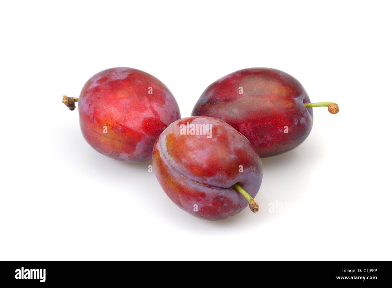 Three fresh purple plums hi-res stock photography and images - Alamy
