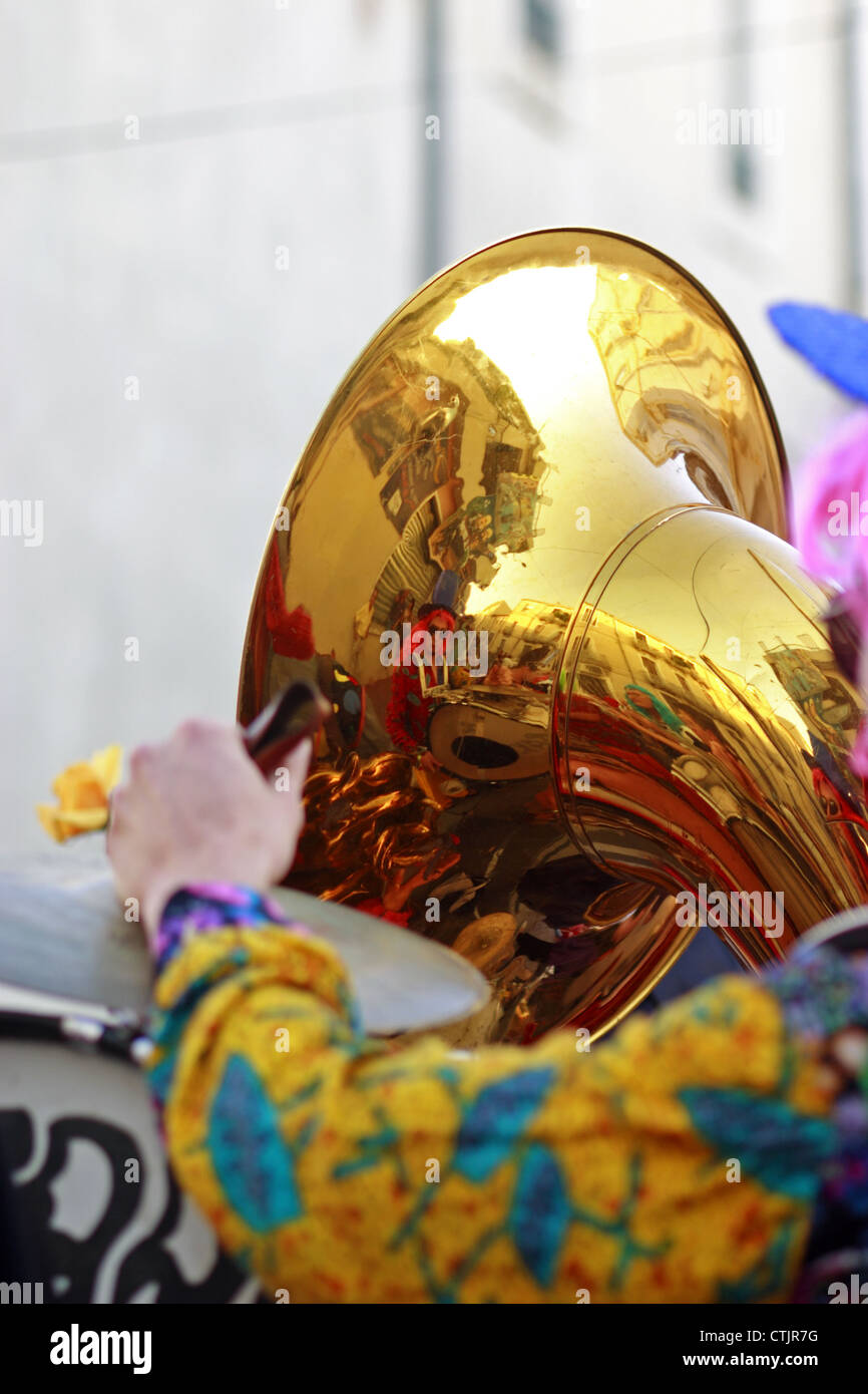 Festival brass bands hi-res stock photography and images - Alamy