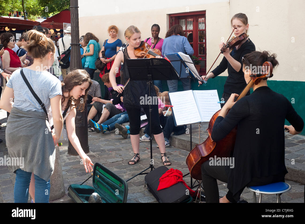France musicians hi-res stock photography and images - Alamy
