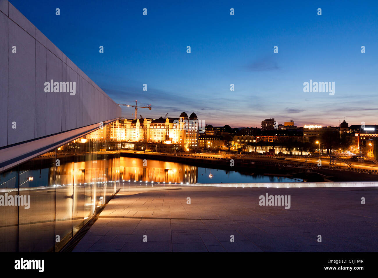 Oslo Opera House Night High Resolution Stock Photography and Images - Alamy