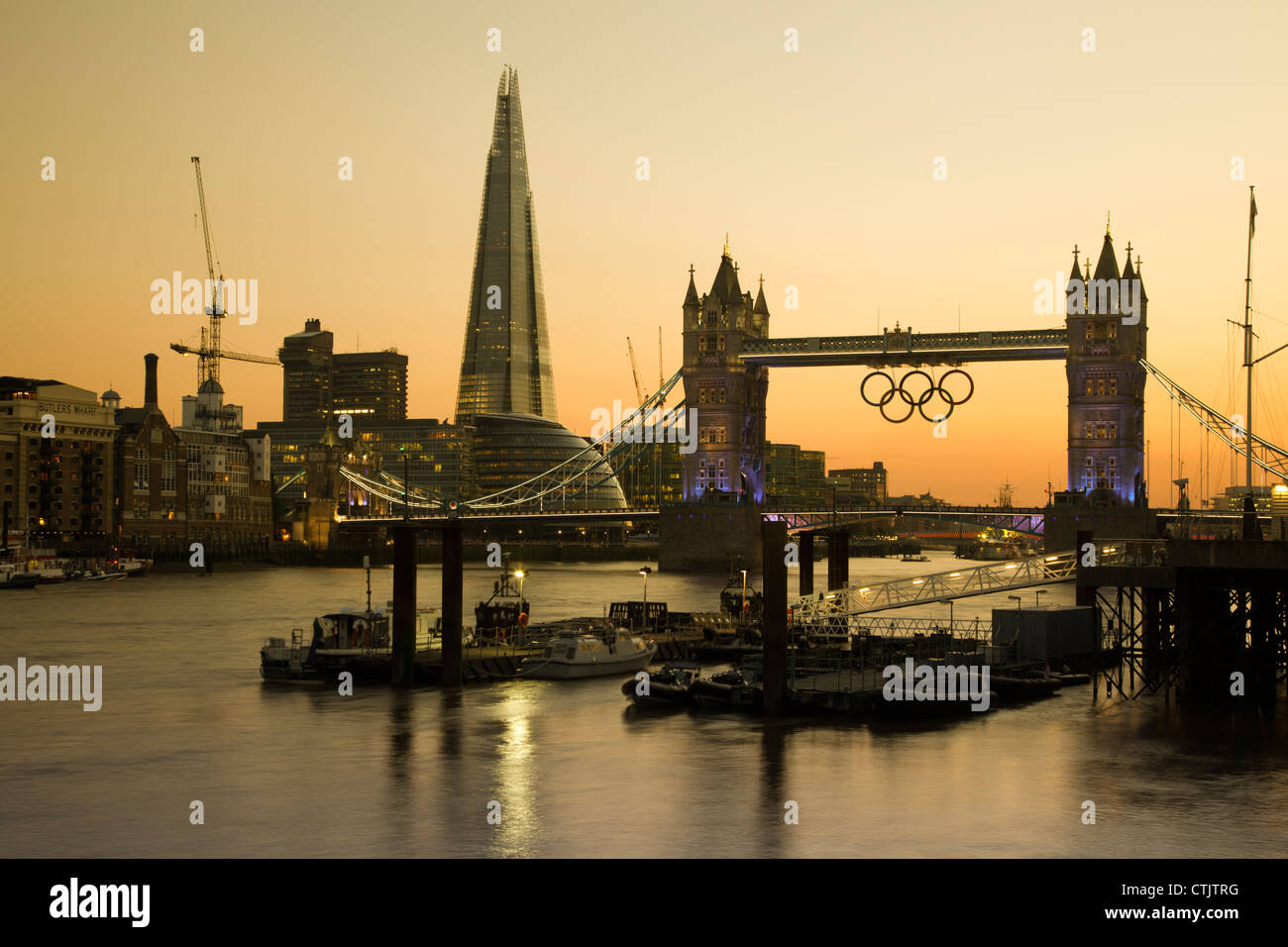 London shard tower bridge hi-res stock photography and images - Alamy