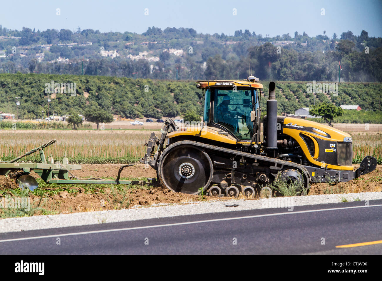A Caterpillar 865 tracked tractor discing a field in Camarillo ...