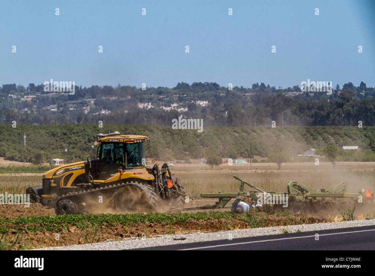 Caterpillar tractor disc hi-res stock photography and images - Alamy