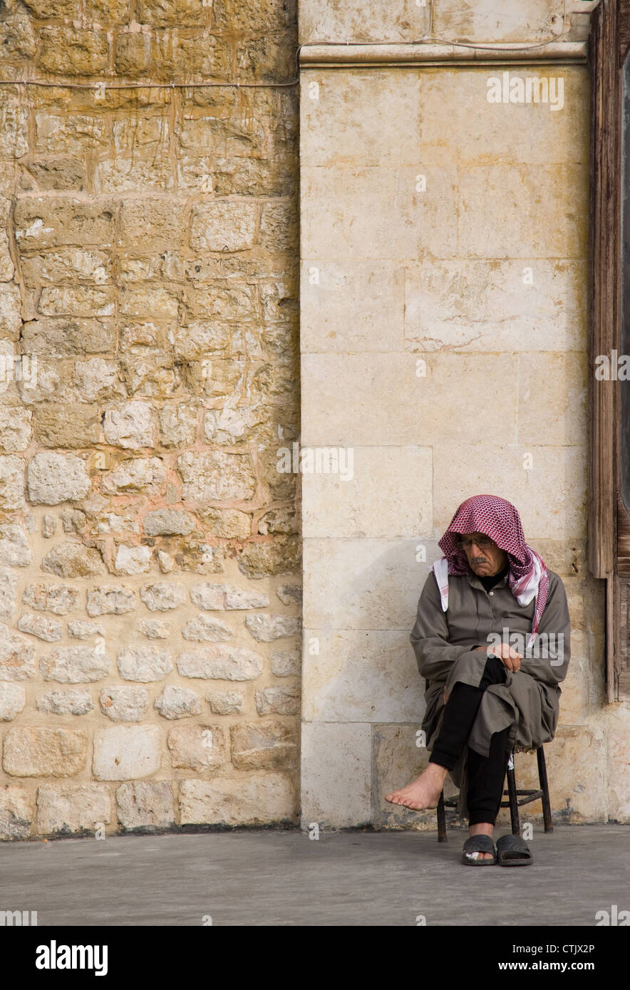 Old man sitting on stool, in Aleppo, Syria Stock Photo - Alamy