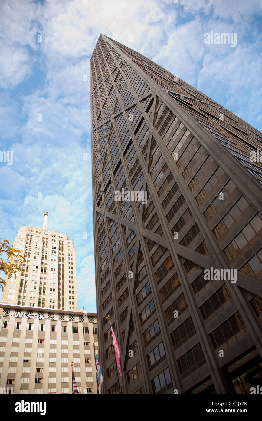 Iconic john hancock center hi-res stock photography and images - Alamy