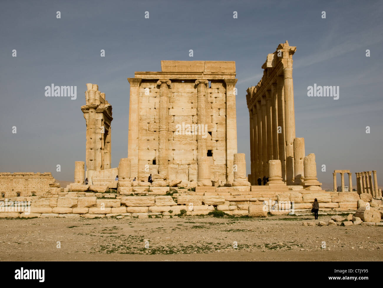 Palmyra ancient Roman site, in Syria near Damascus Stock Photo - Alamy