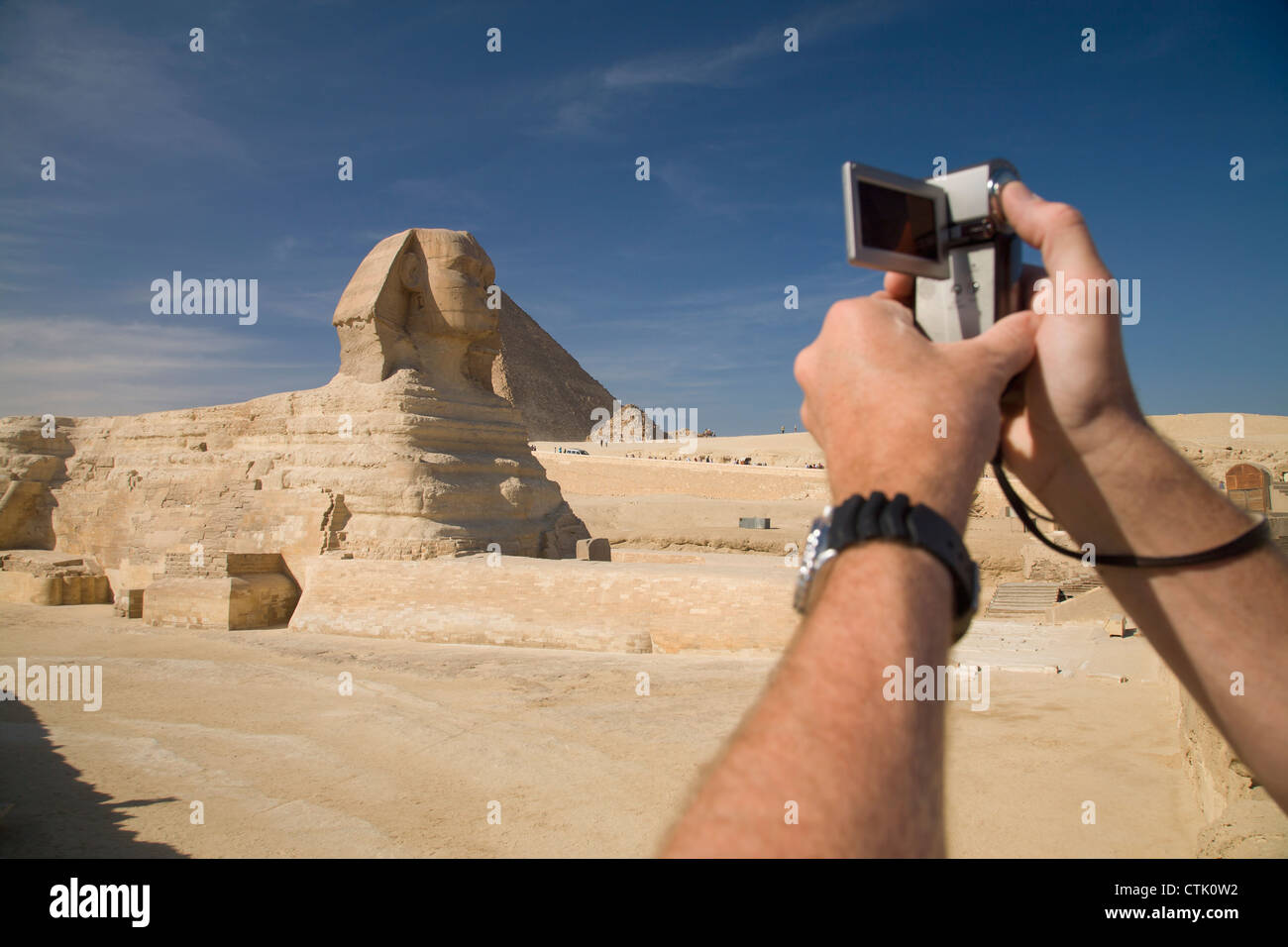 Giza pyramid camera hi-res stock photography and images - Alamy