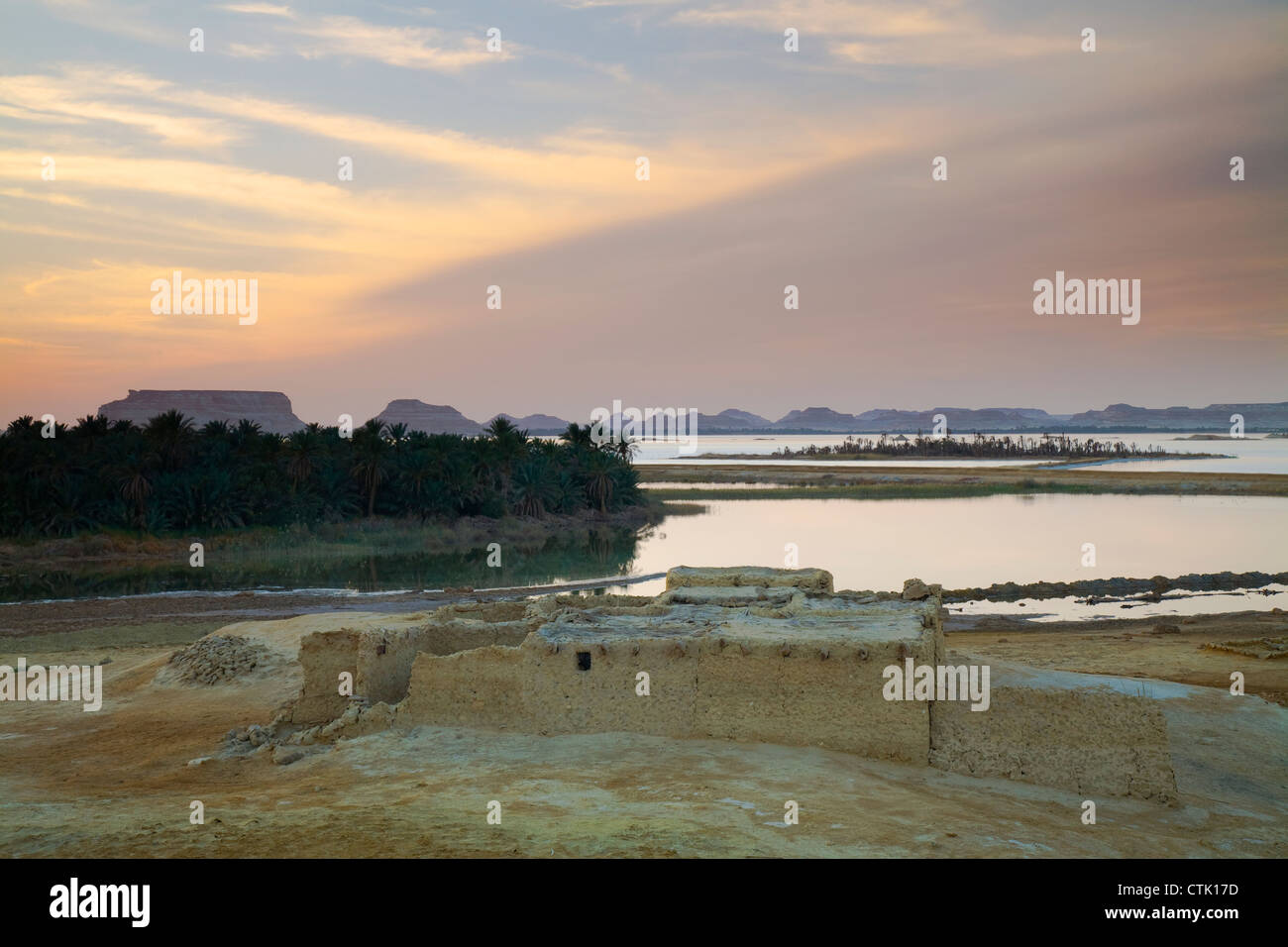 Ancient And Abandoned Sand Buildings On The Outskirts Of Siwa Town At ...