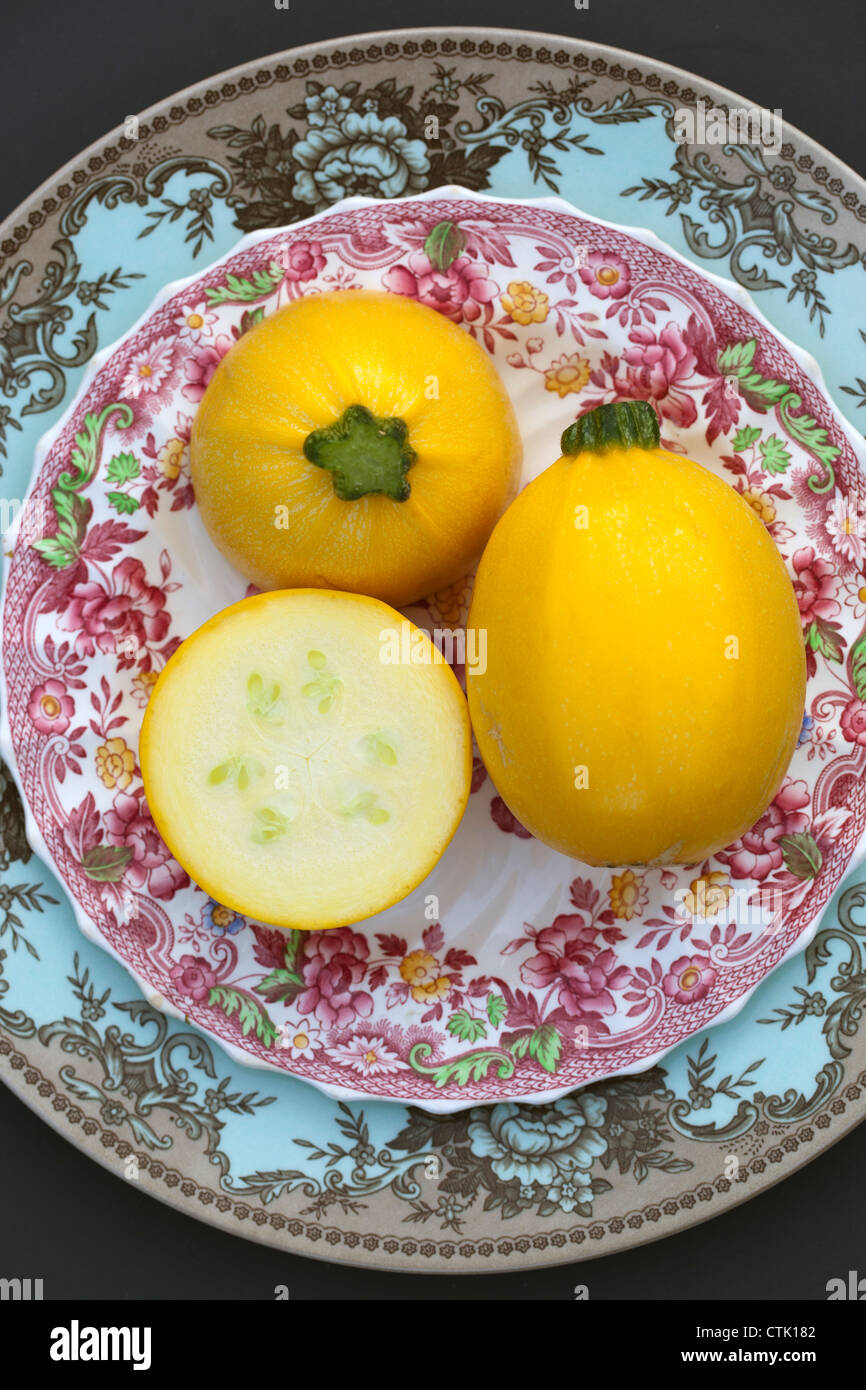 Round Yellow Courgettes Stock Photo - Alamy