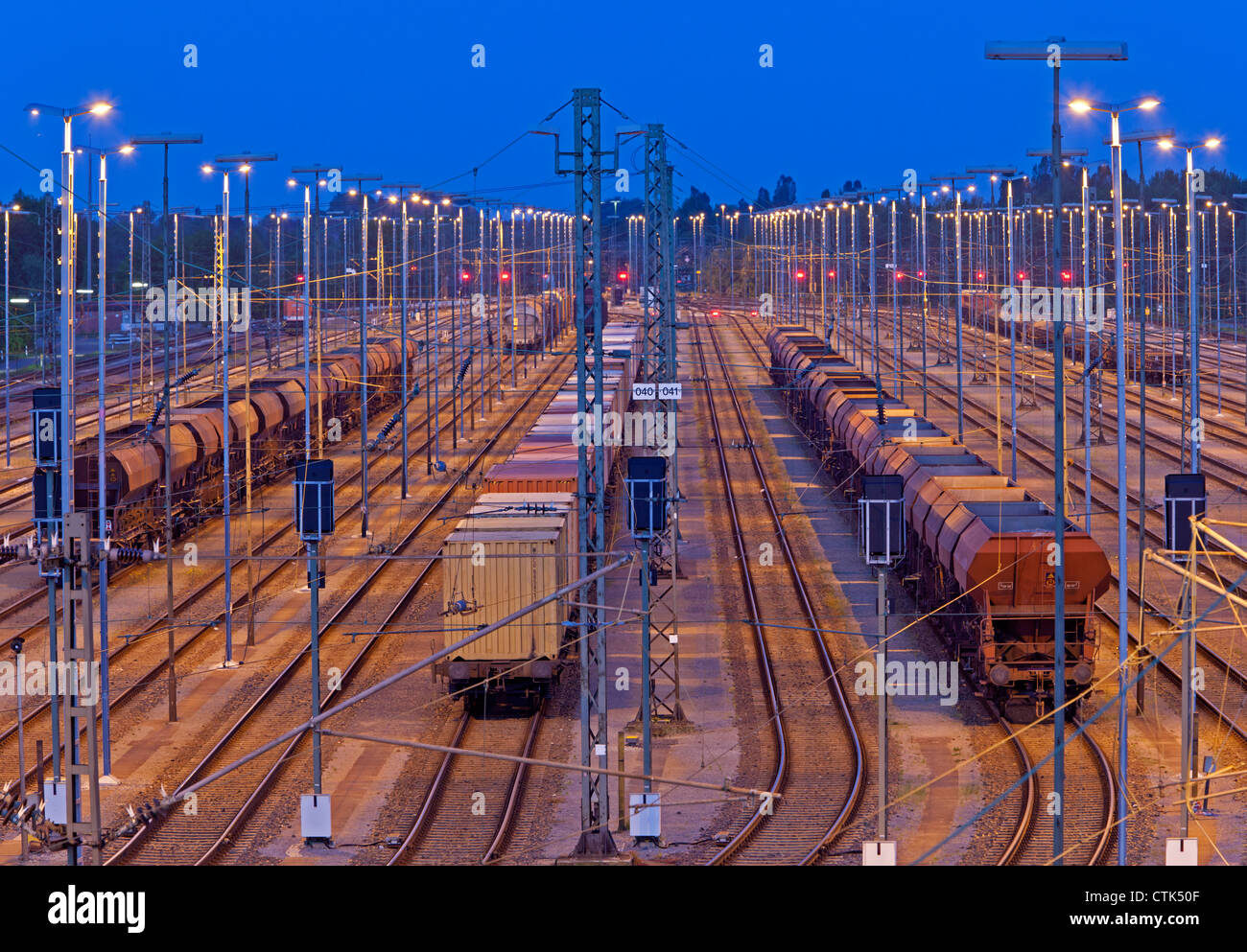 Railroad freight depot hi-res stock photography and images - Alamy