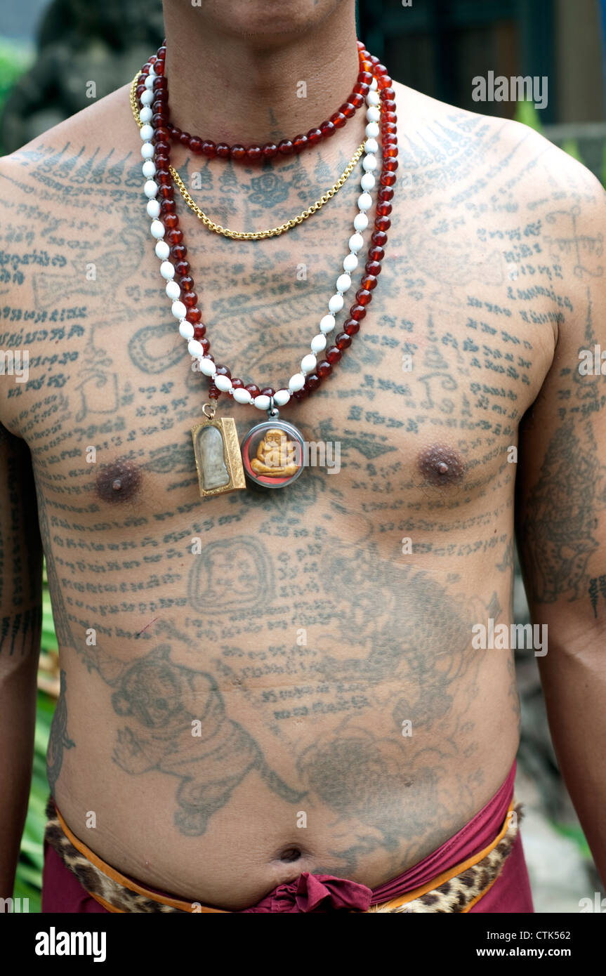 Thai yantra hi-res stock photography and images - Alamy