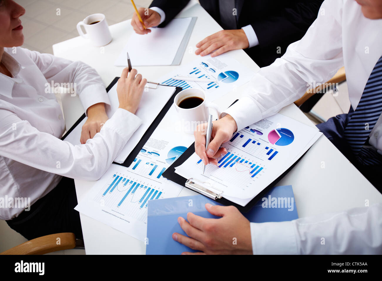 Statistical review hi-res stock photography and images - Alamy