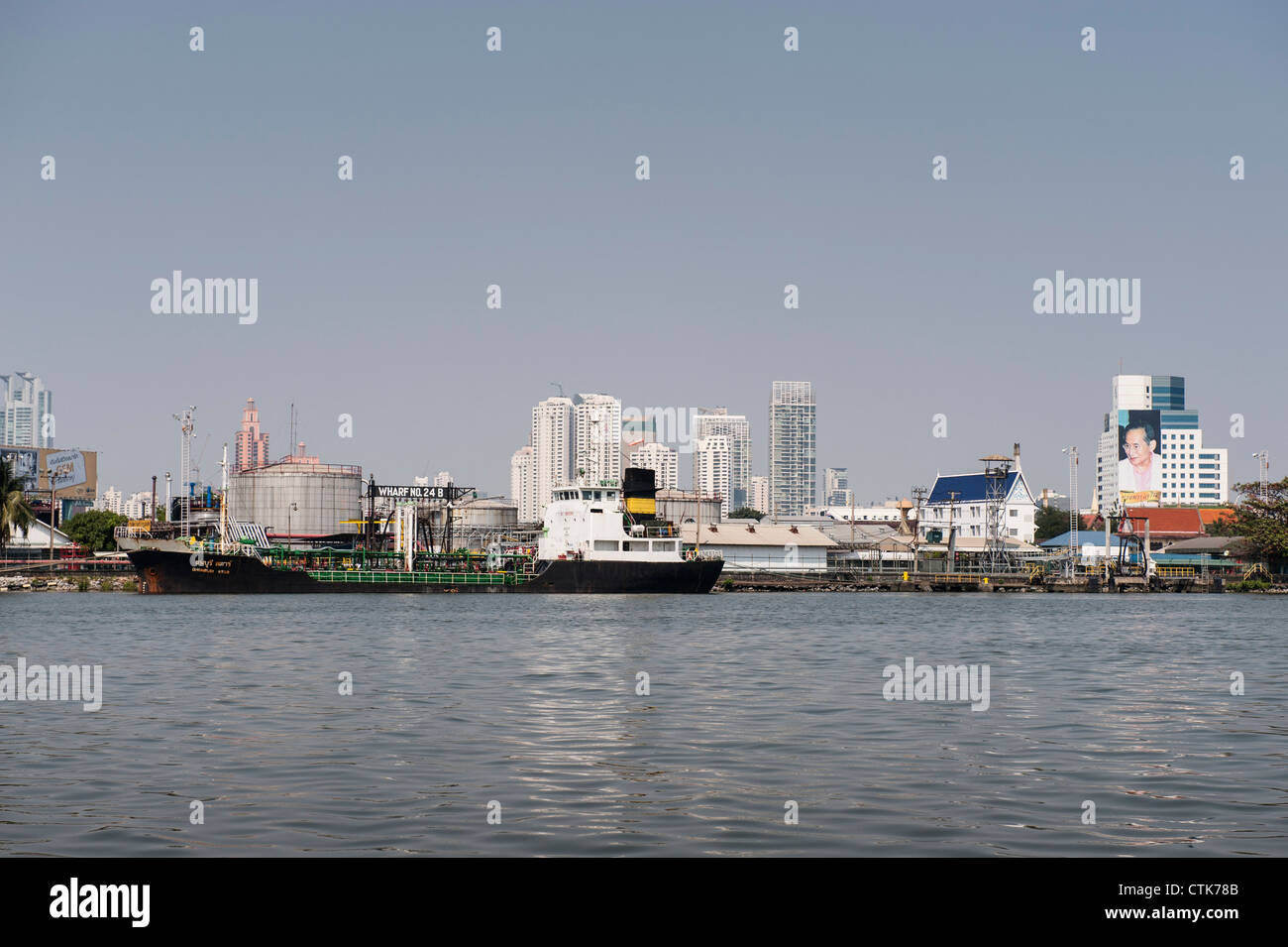 Bangkok Chao Praya river tour Stock Photo - Alamy
