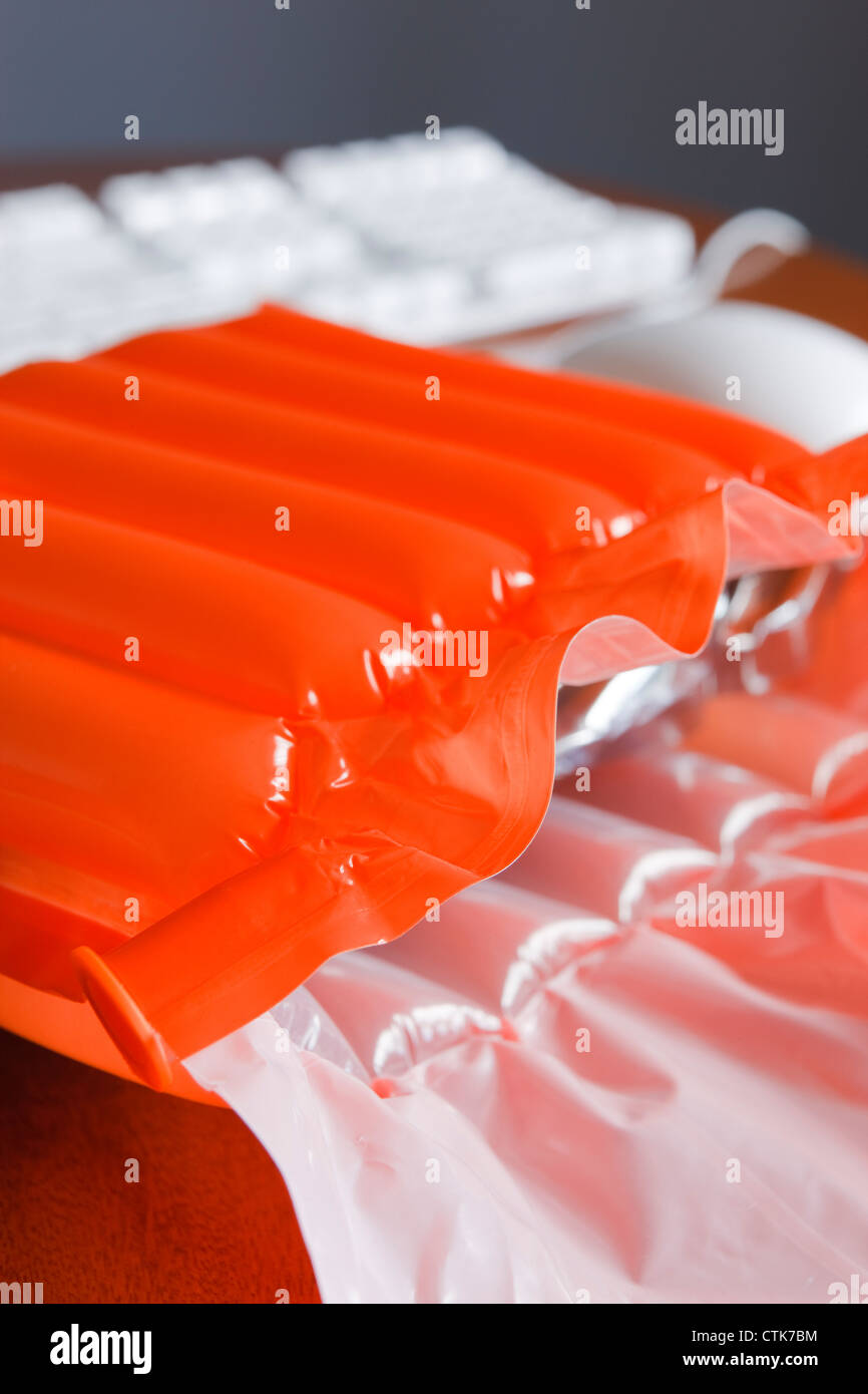 Packaging vertical hi-res stock photography and images - Alamy