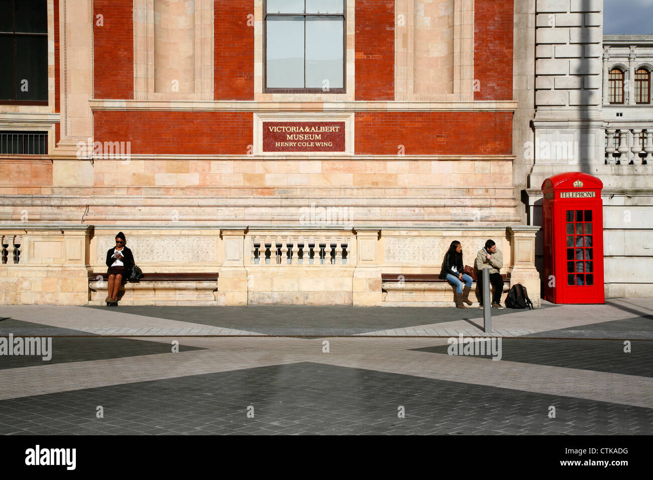 Henry Cole wing of the Victoria and Albert Museum on Exhibition Road ...