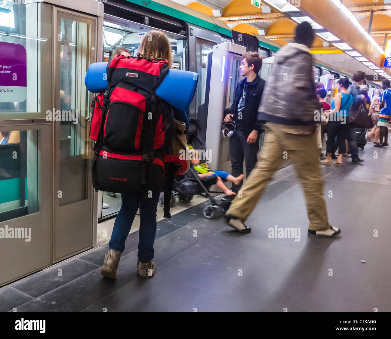Paris, France, Metro, Underground, Subway, People Traveling Inside ...