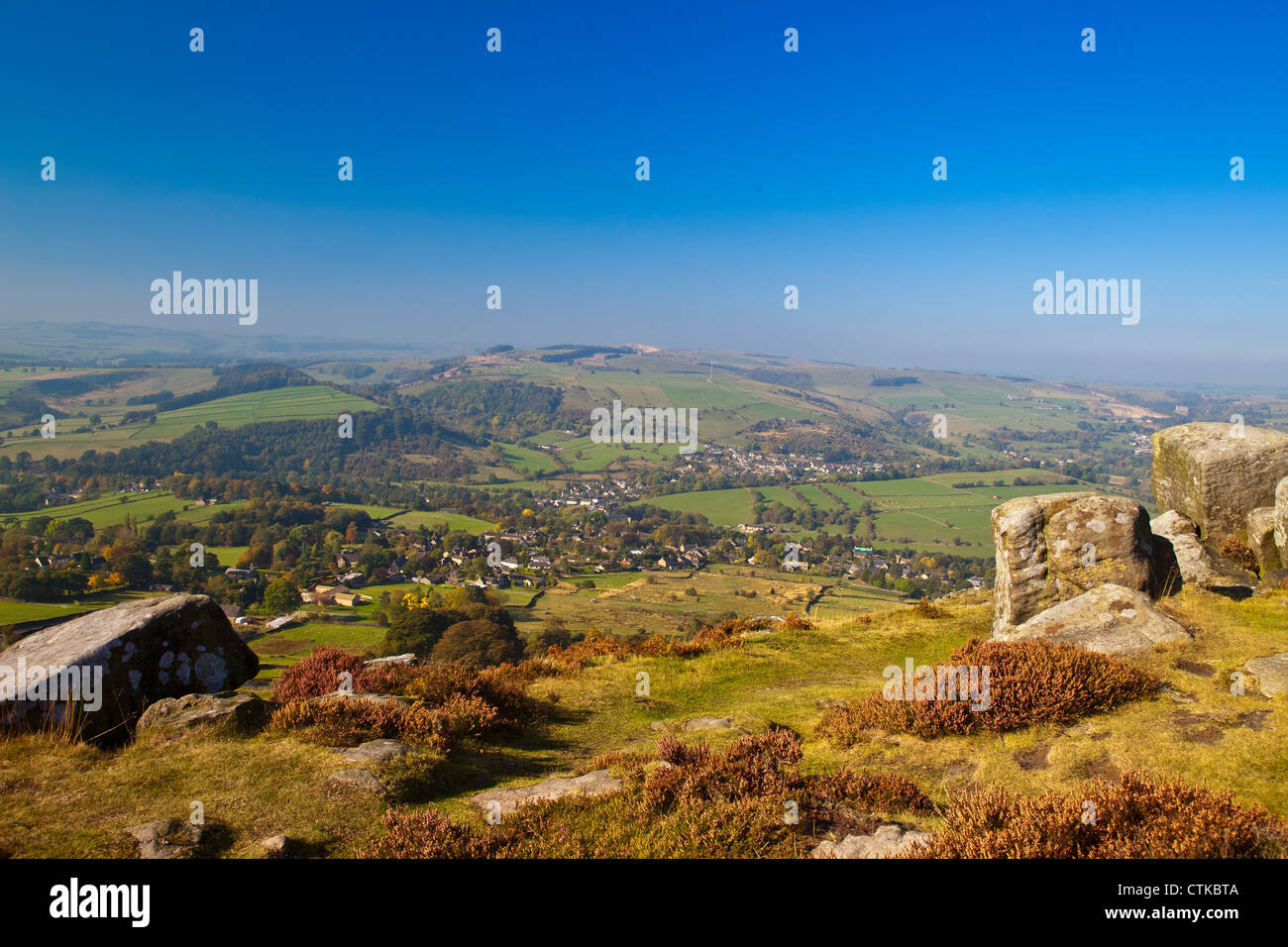 Edge of the village hi-res stock photography and images - Alamy
