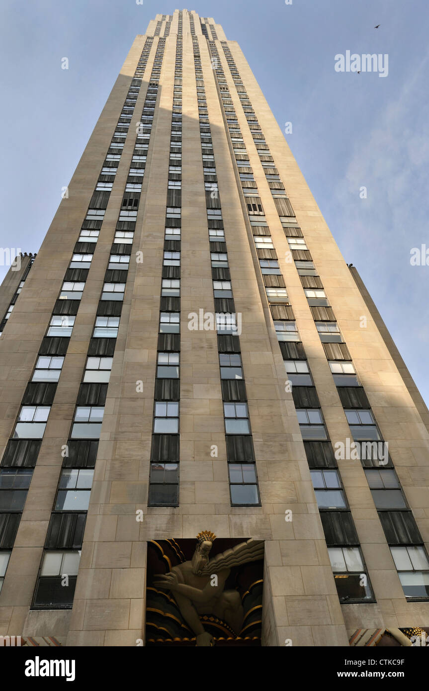 The rockefeller centre hi-res stock photography and images - Alamy