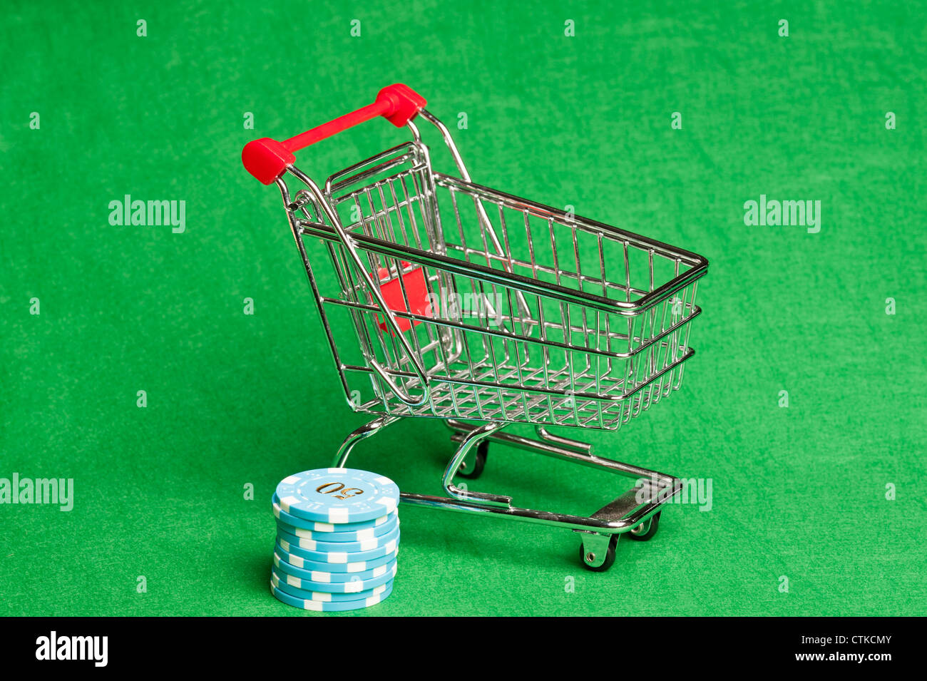 Shopping cart chips hi-res stock photography and images - Alamy