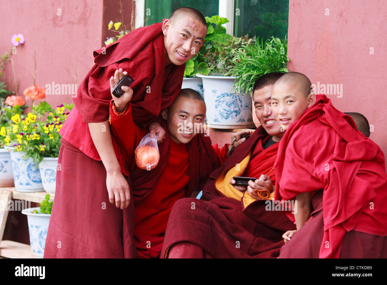 Tibet greeting hi-res stock photography and images - Alamy