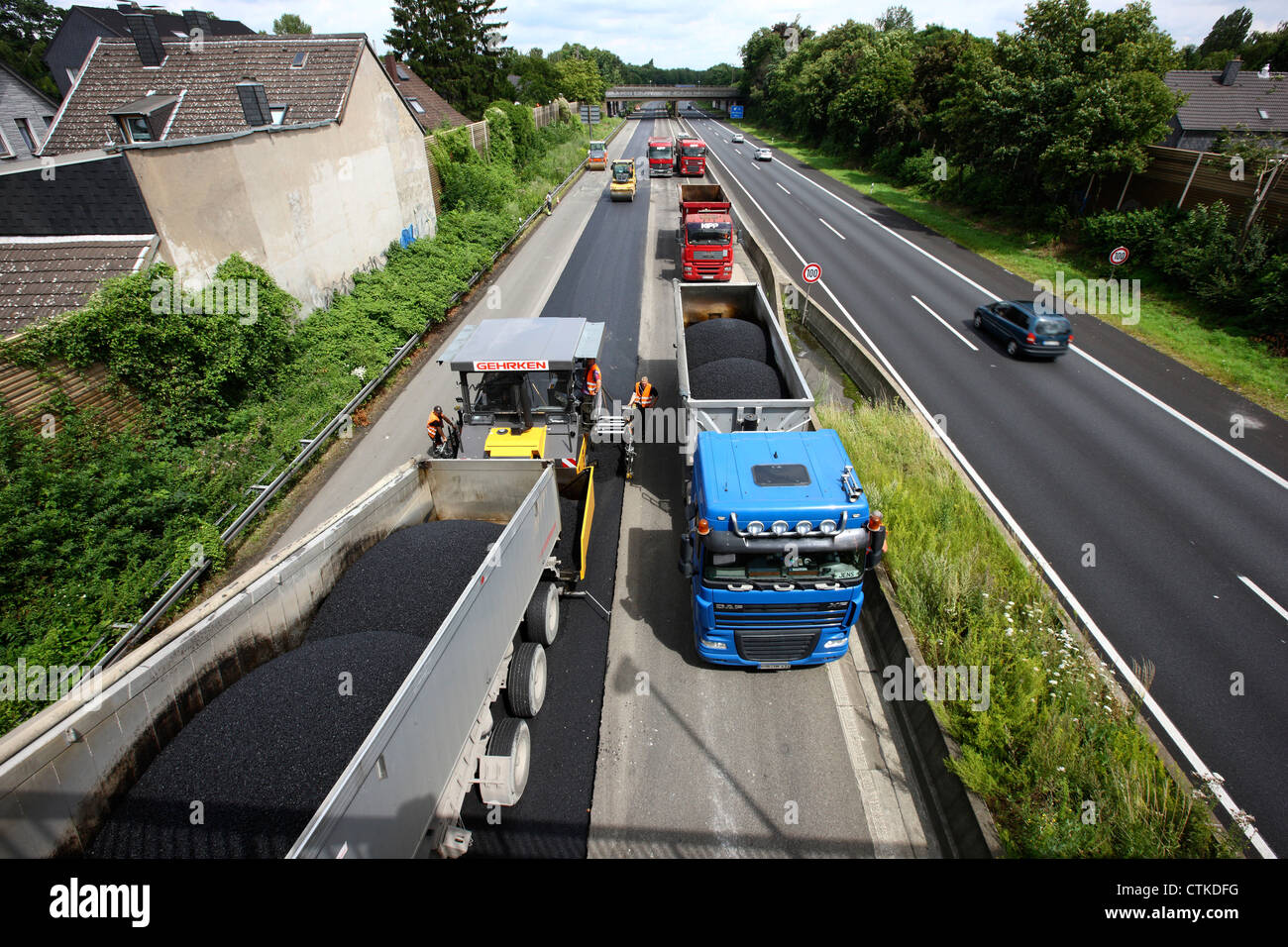 Autobahn, motorway A40, Installation of a new asphalt surface on the ...