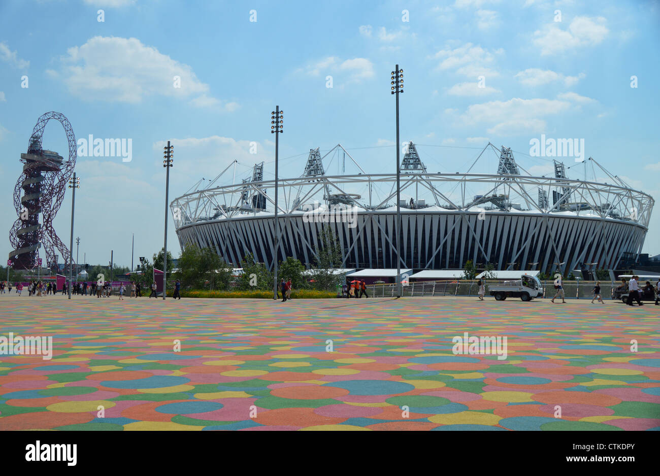 2012 olympic stadium hi-res stock photography and images - Alamy