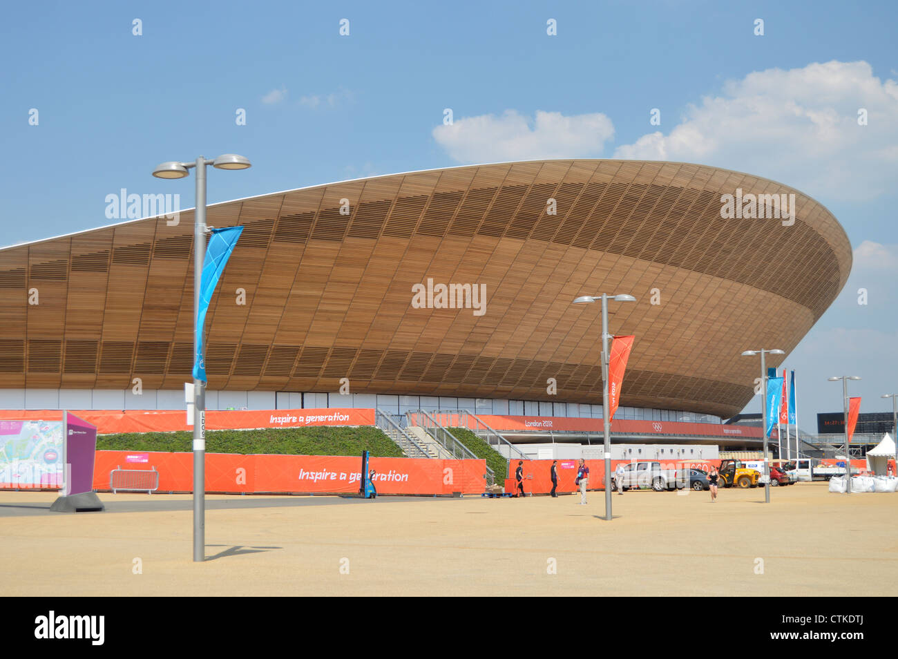 London 2012 Olympic Velodrome Stock Photo - Alamy