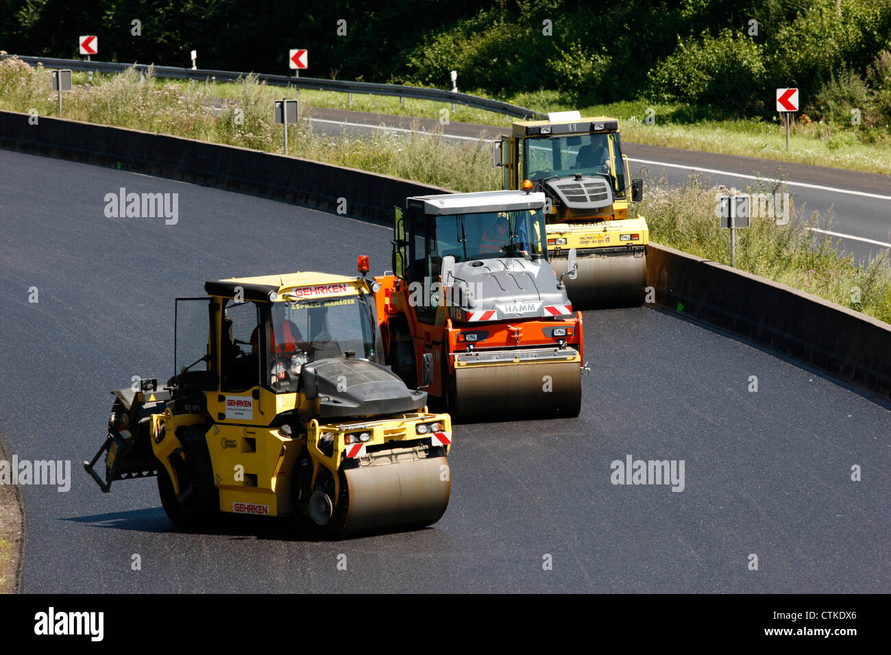 Autobahn, motorway A40, Installation of a new asphalt surface on the ...