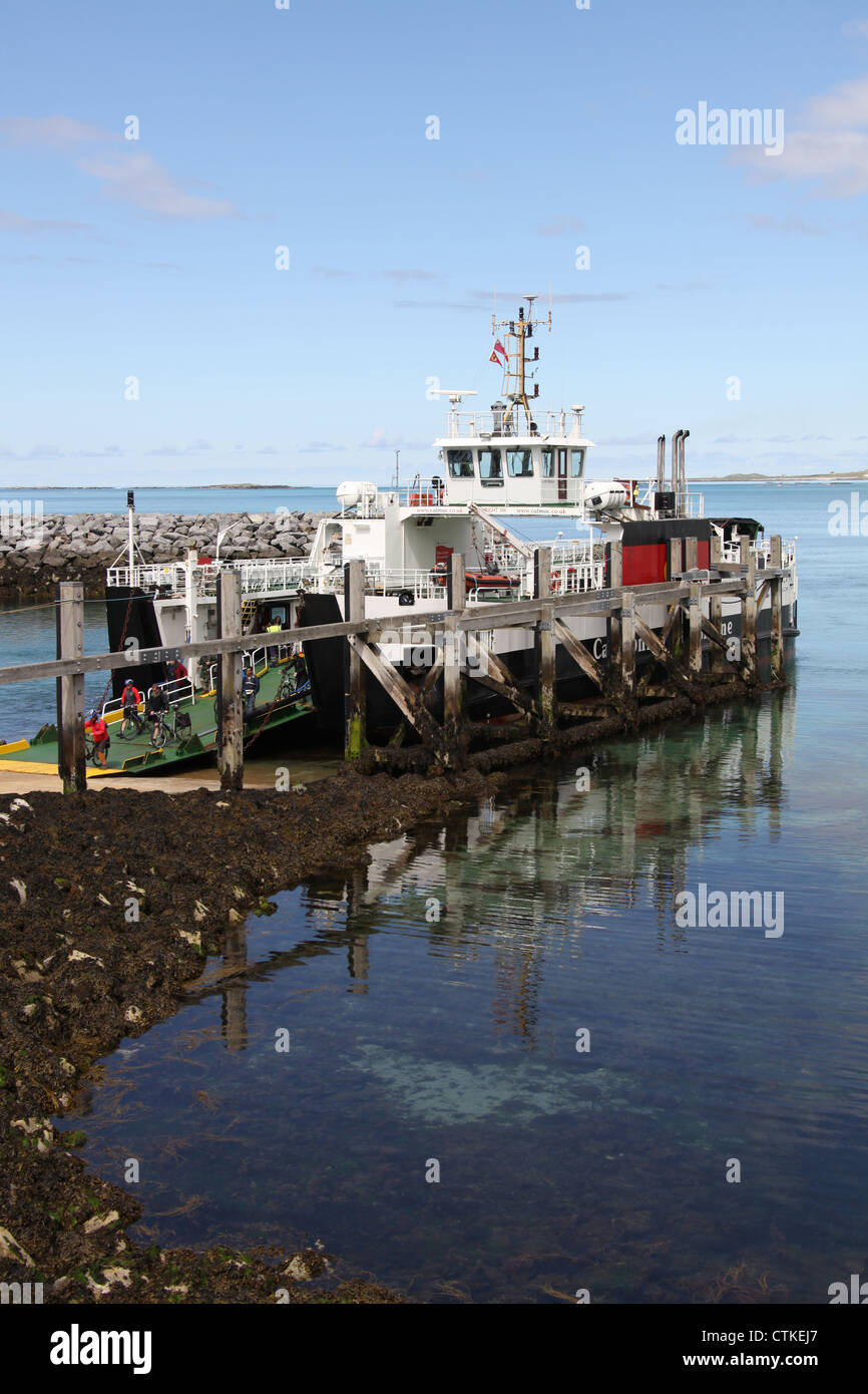 Isle of Eriskay, Scotland. The MV Loch Alainn (Barra to Eriskay Calmac ...