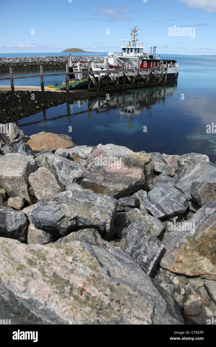 Barra to eriskay ferry hi-res stock photography and images - Alamy