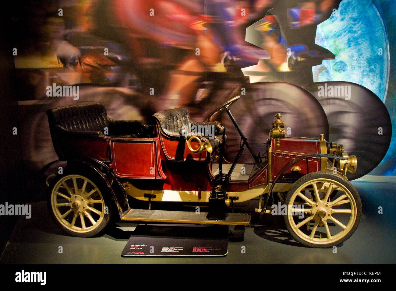 Zust car hi-res stock photography and images - Alamy