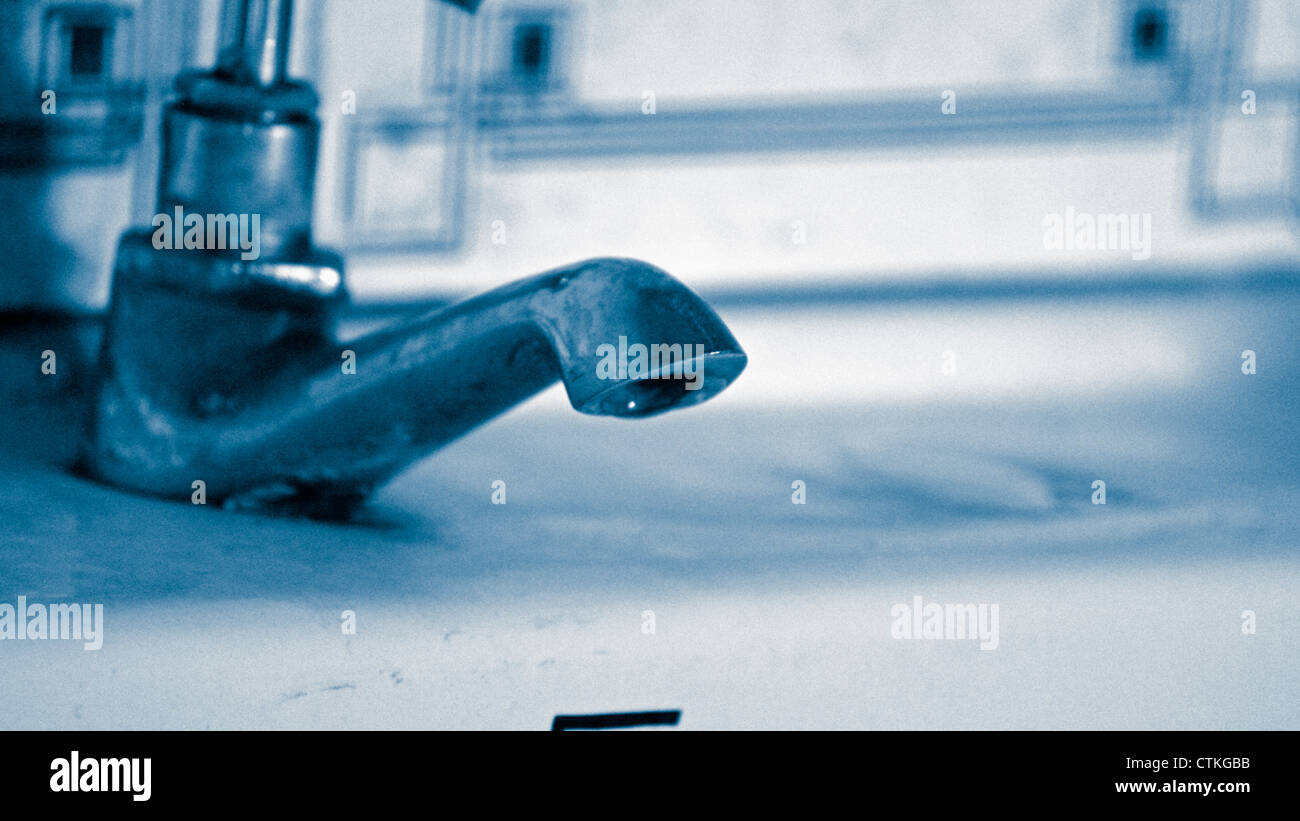 old Fashioned Basin Faucets tab Stock Photo - Alamy