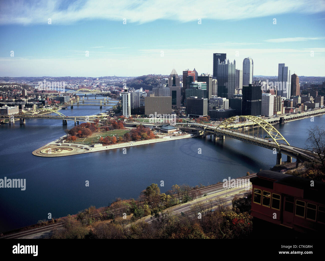 Pittsburgh skyline hi-res stock photography and images - Alamy
