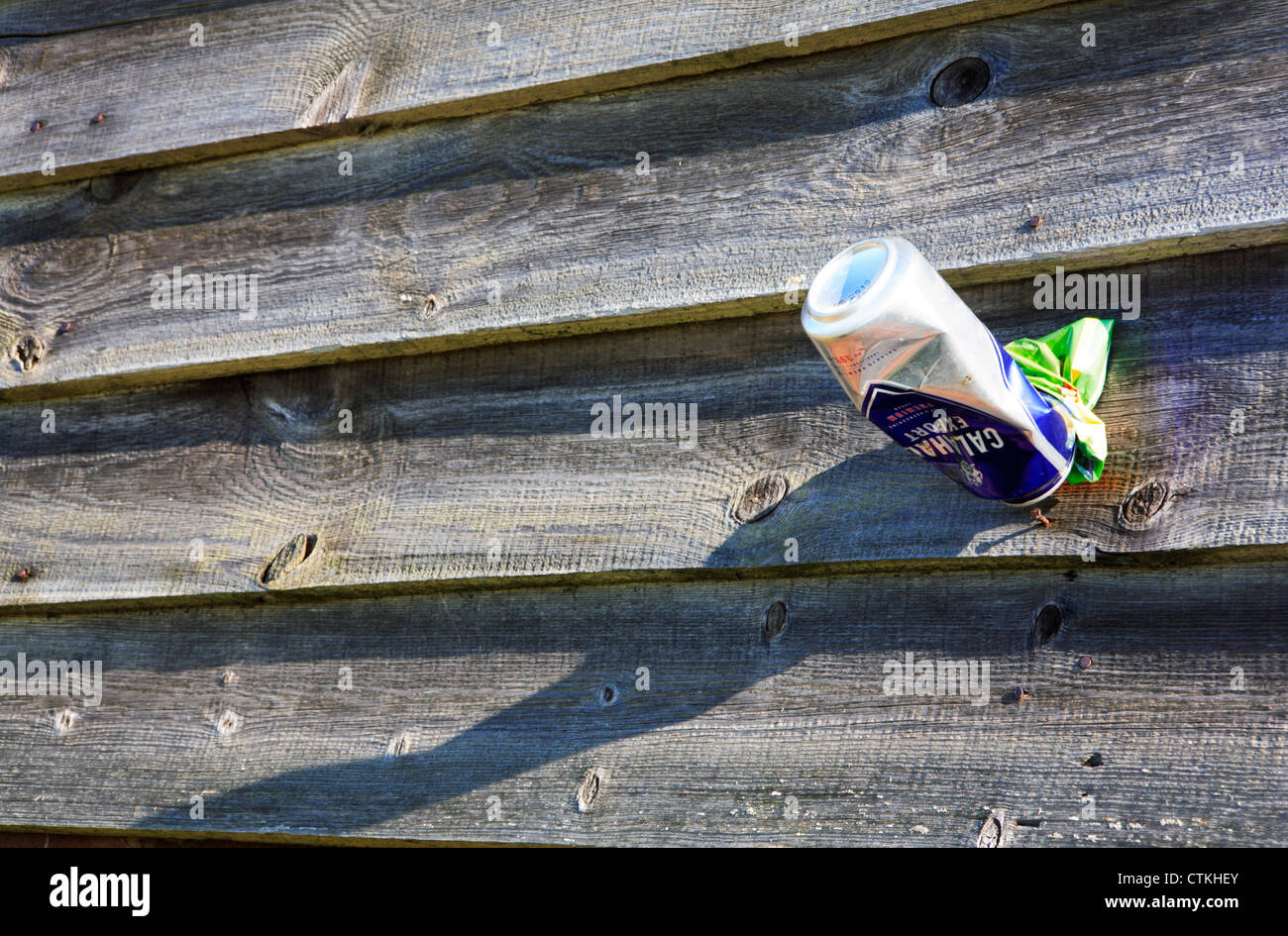 Empty crisp packet hi-res stock photography and images - Alamy