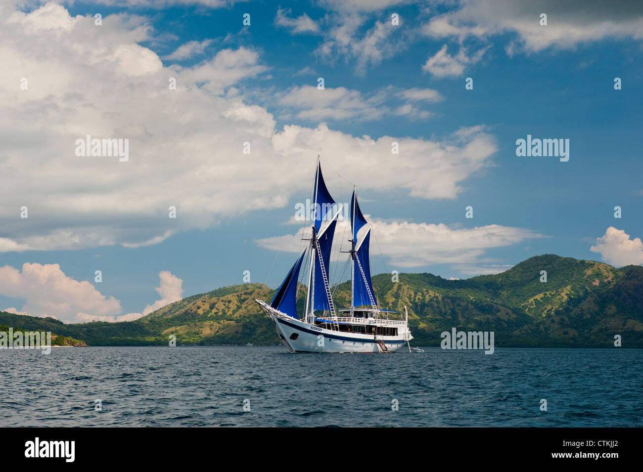 A 108 foot traditional wooden Phinisi schooner, the "Ombak Putih", here ...