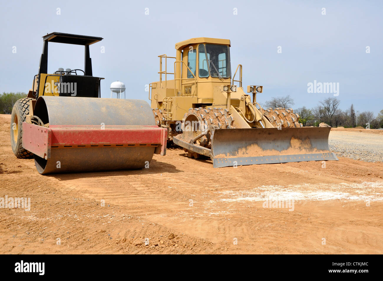 Compacting roller hi-res stock photography and images - Alamy
