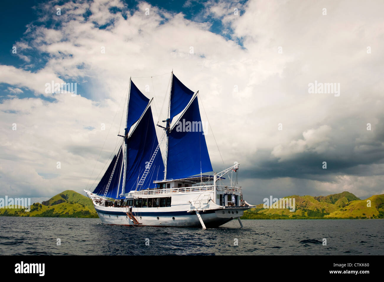 A 108 foot traditional wooden Phinisi schooner, the "Ombak Putih", here ...
