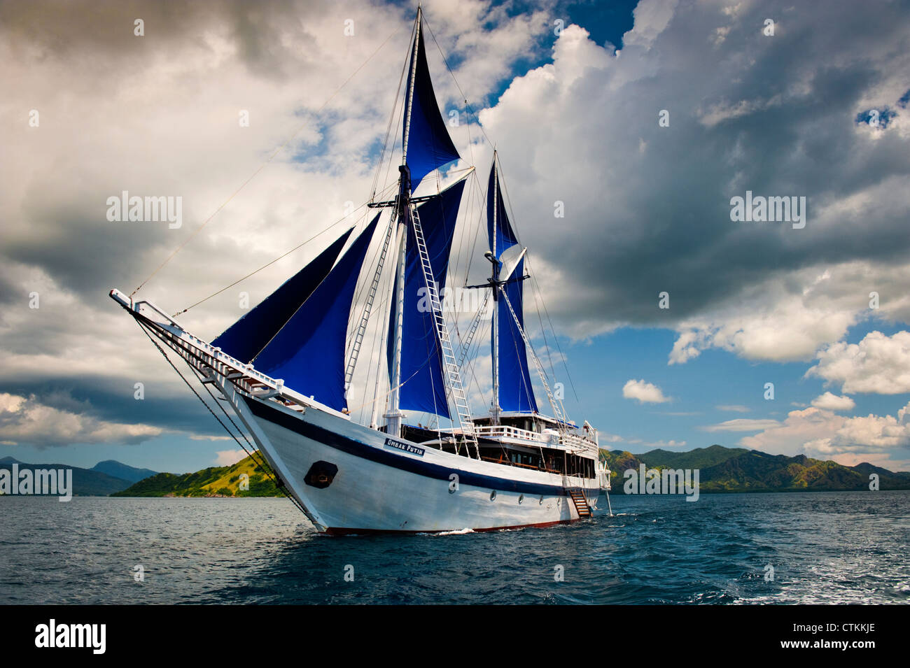 A 108 foot traditional wooden Phinisi schooner, the "Ombak Putih", here ...