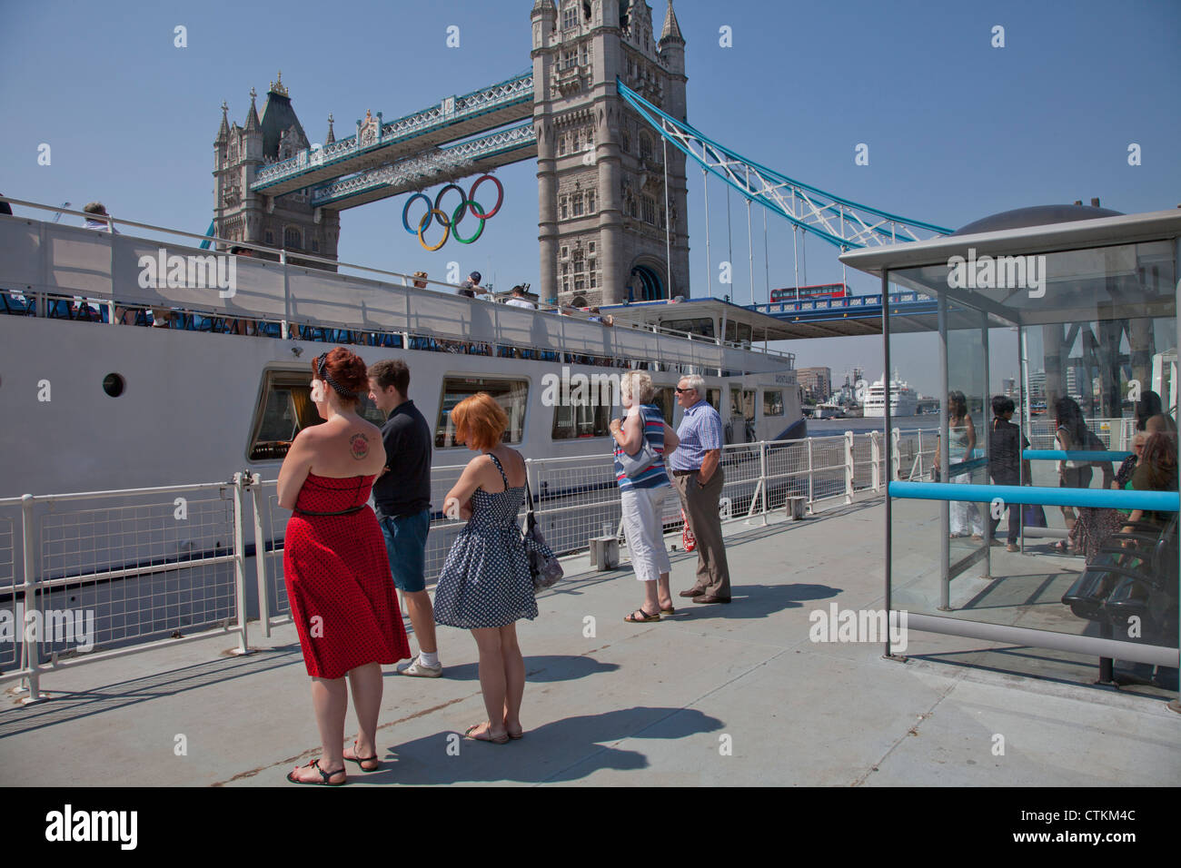 Olympic rings background hi-res stock photography and images - Alamy