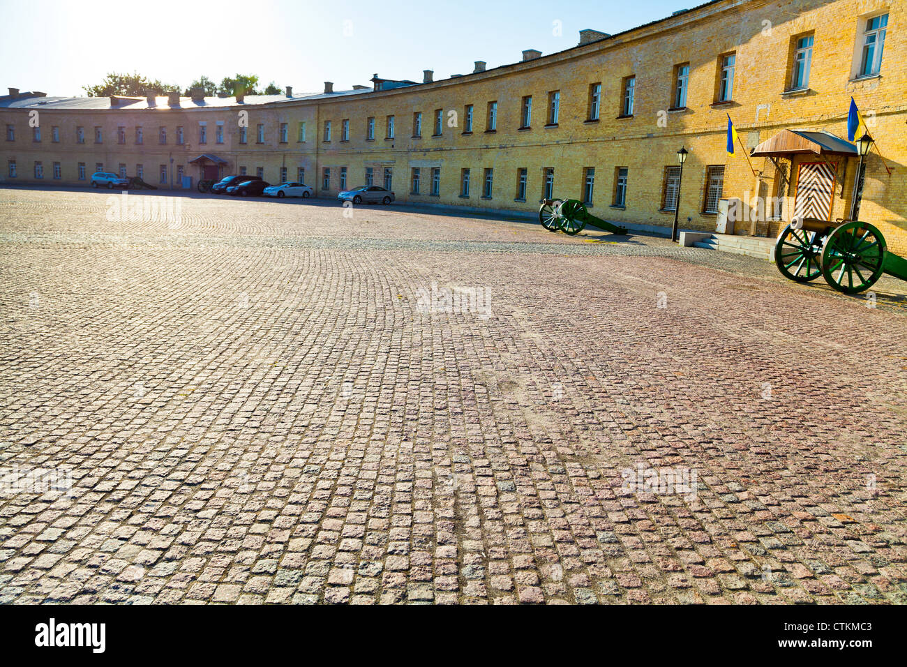Fortress square hi-res stock photography and images - Alamy