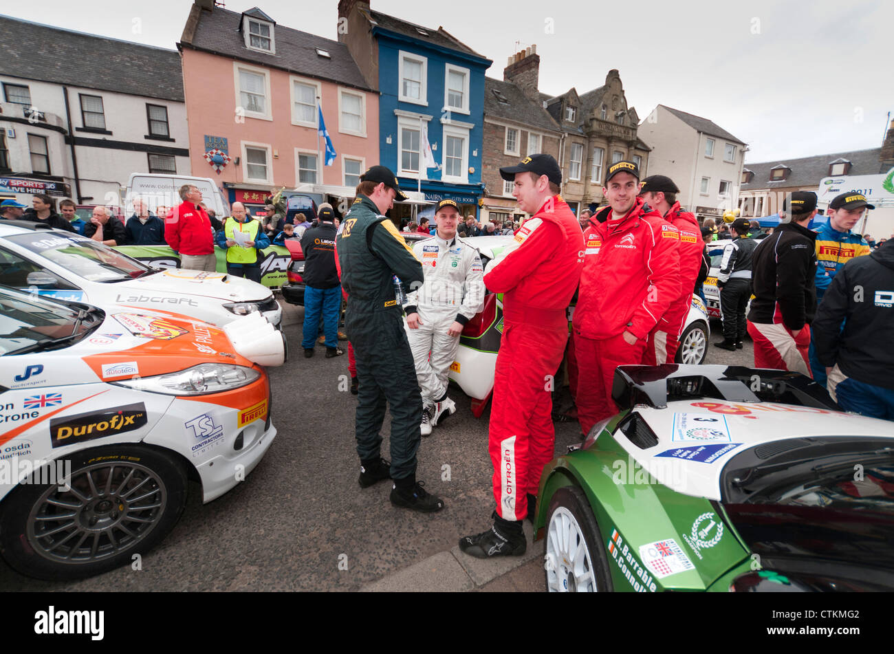 Rally car drivers hi-res stock photography and images - Alamy