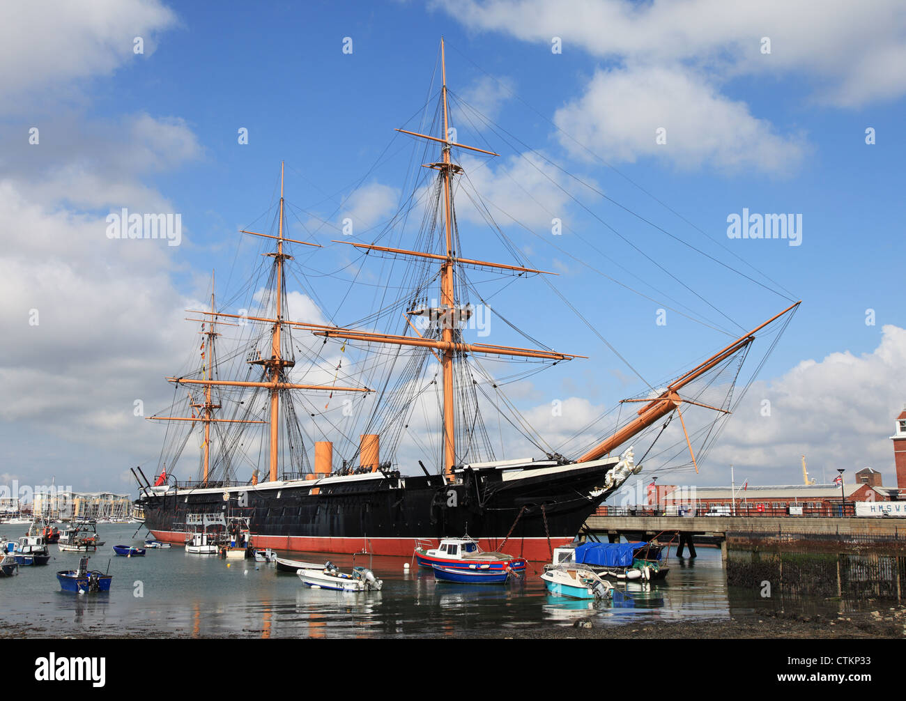 Old ship portsmouth hi-res stock photography and images - Alamy