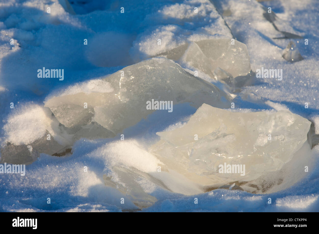 Ice lumps hi-res stock photography and images - Alamy